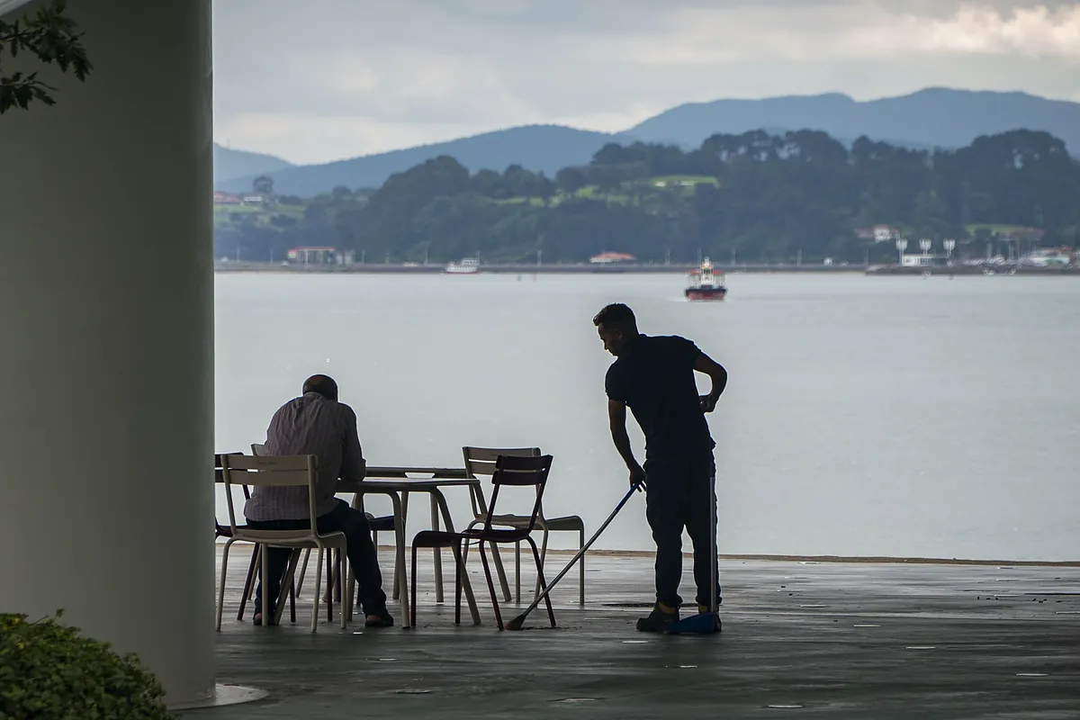 Persiste la brecha generacional | Editorial