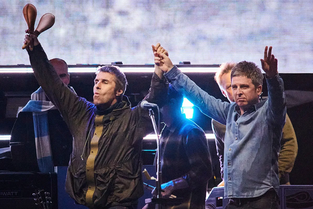 Liam Gallagher (Oasis) dedica la canción 'Stand by Me' a su hermano ...