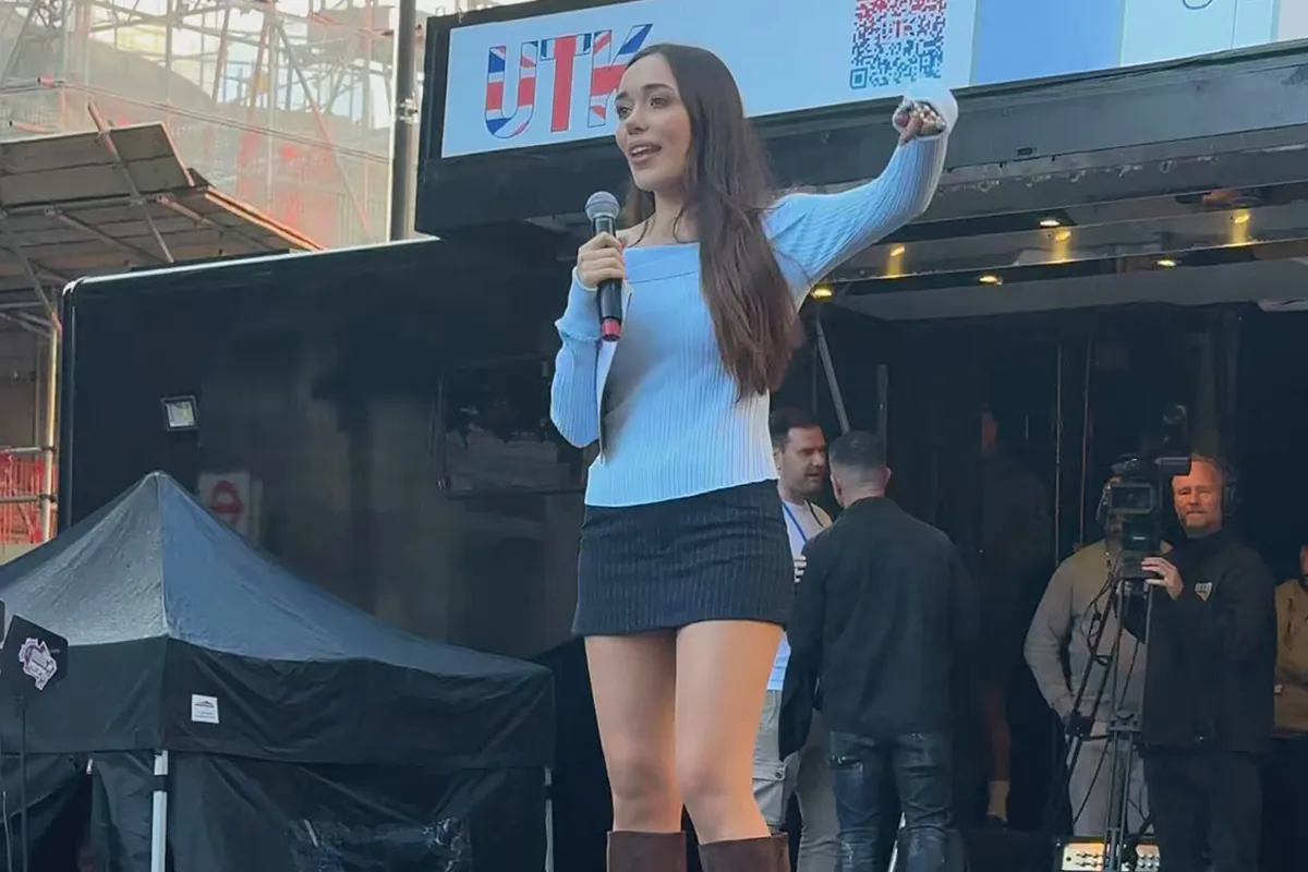 El ascenso de Ada Lluch, la embajadora del trumpismo español que se ...