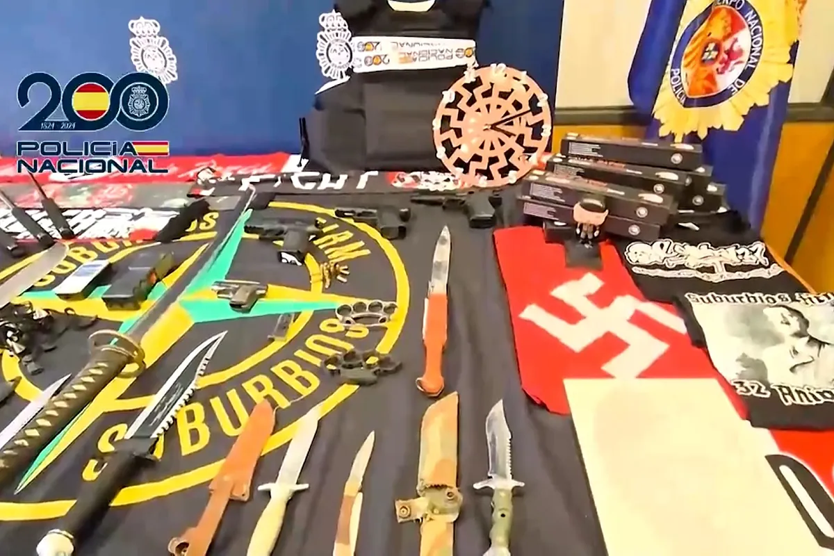 VÍDEO: El arsenal incautado al Ratilla y a su grupo supremacista ...