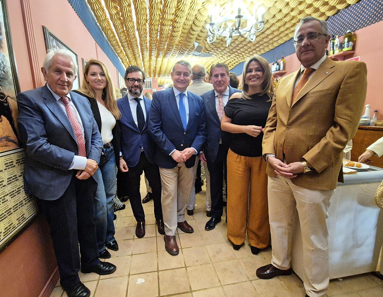 Antonio Pascual (patrono Fundación Endesa), Minerva Salas (delegada de ...