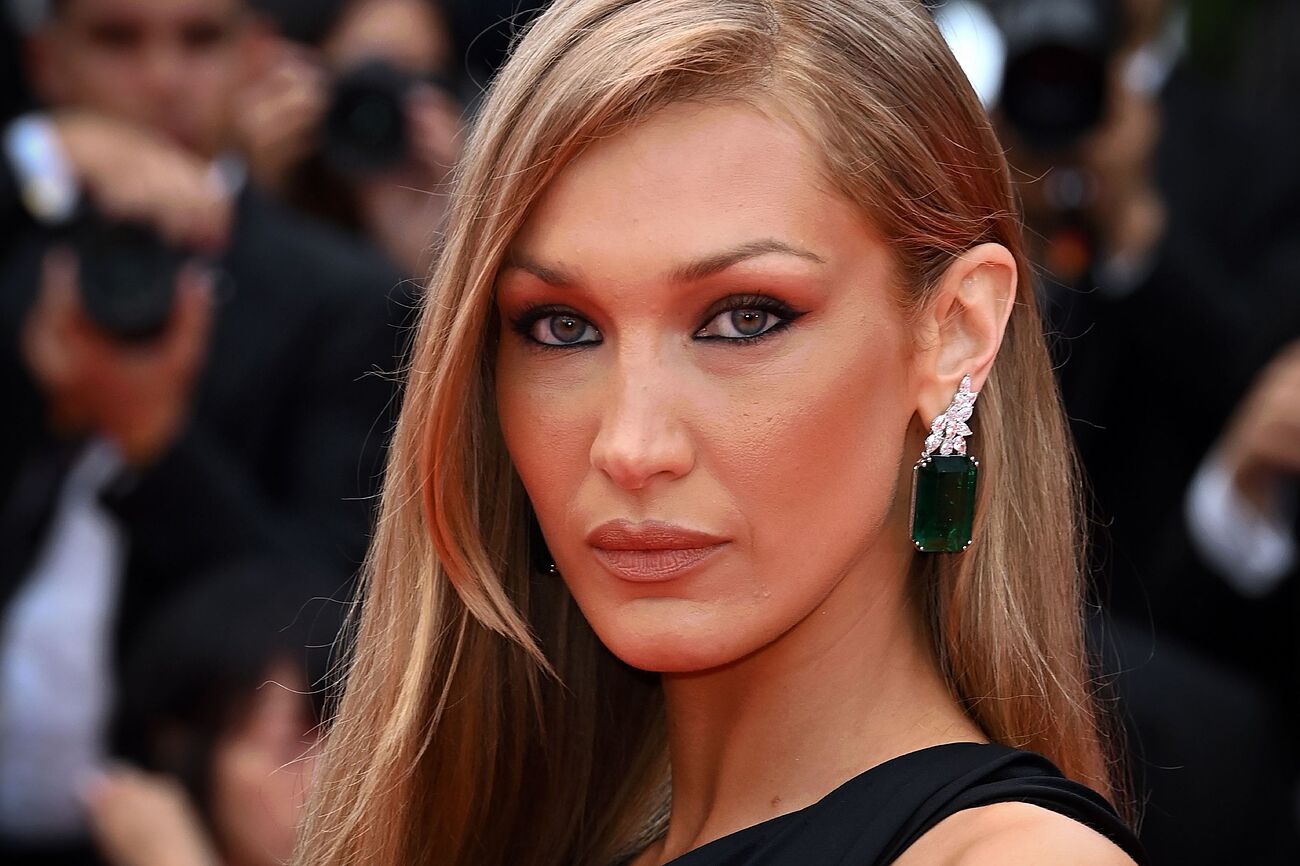 A Bella Hadid no le gusta mirarse al espejo - Foto 12 de 21