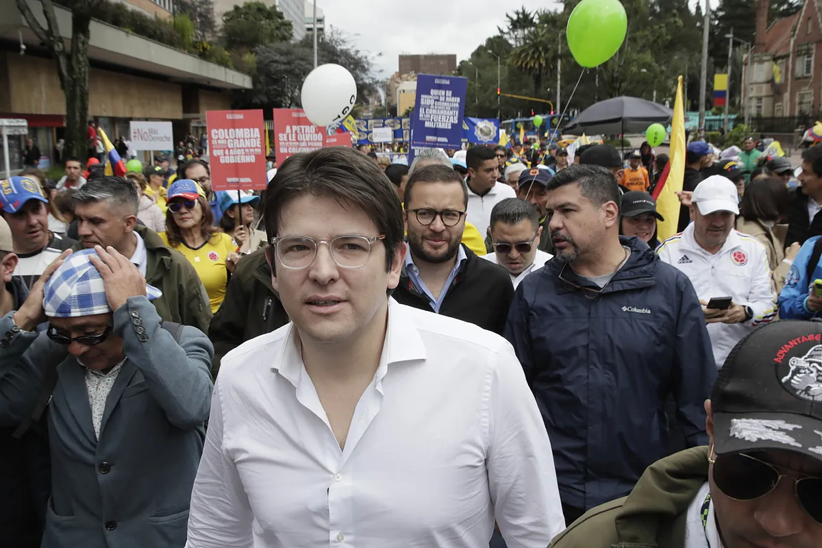 Hitman Attacks Senator Uribe: Shooting Details - NewsyList