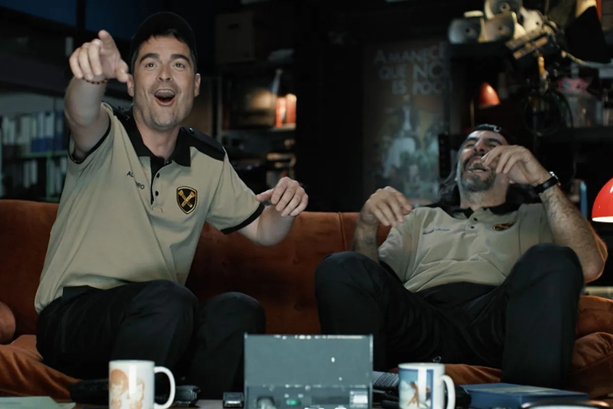 Bokep cloud_andpink the entrance swung open and there was a